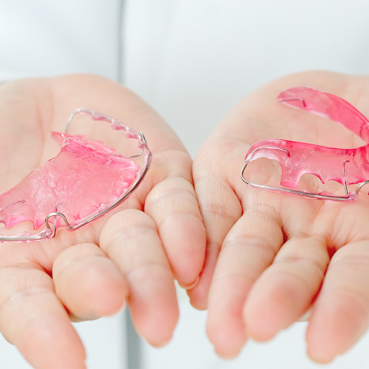 Retainers - Walton & Maready Orthodontics